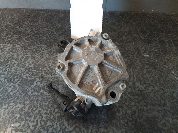 Peugeot 208 Unterdruckpumpe gebraucht kaufen | Autoparts24