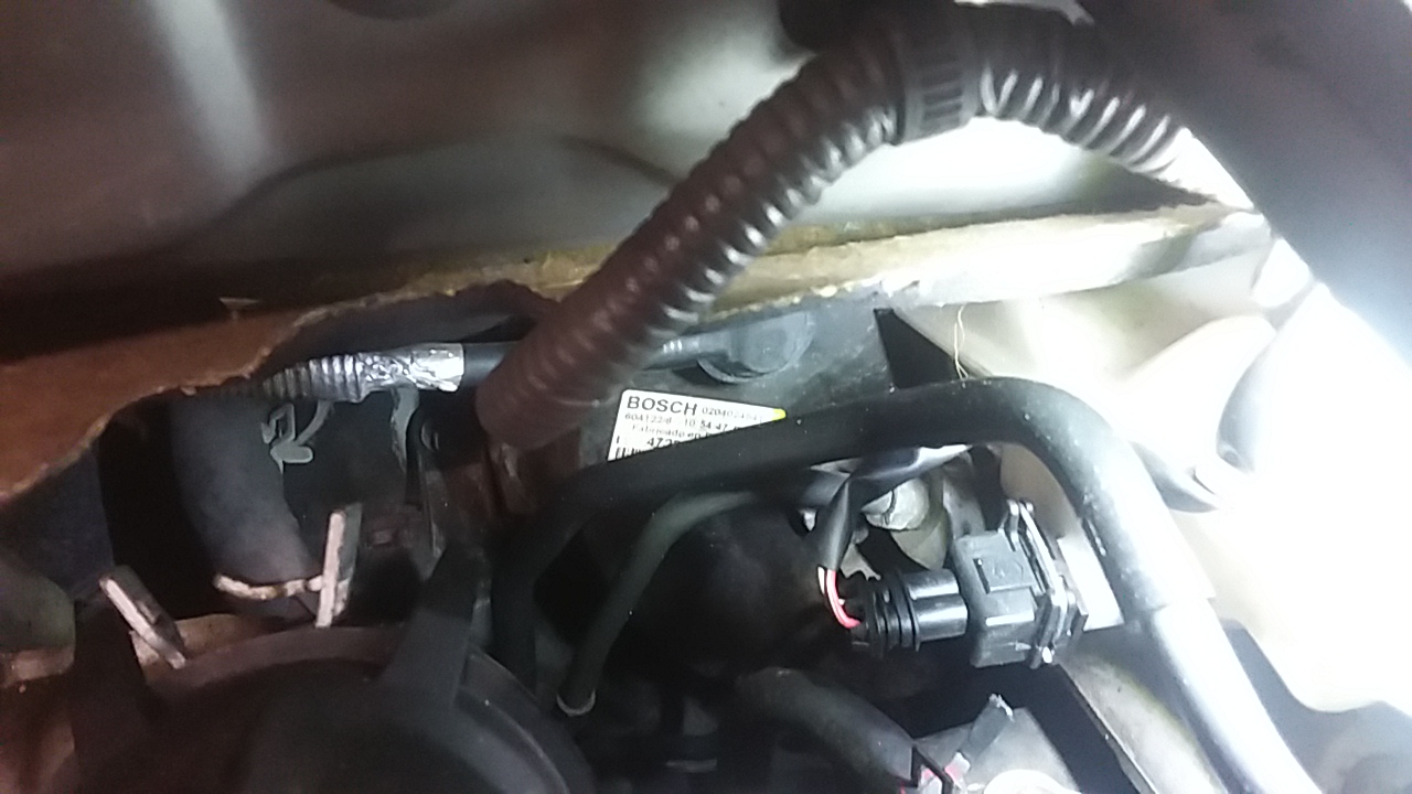 Amplificatore di forza frenante ORIGINALE sinistro Toyota Avensis Estate (_T25_) 2006