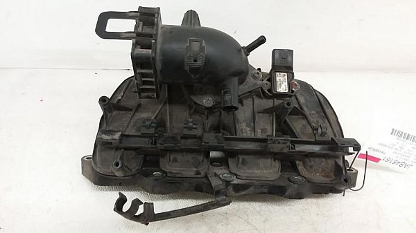 03C-129-711-Q : Inlaatspruitstuk - Autoparts24