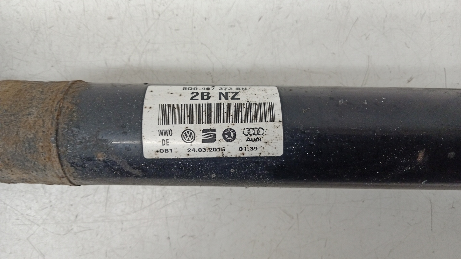 5Q0-407-762-X : Aandrijfas voor - Autoparts24