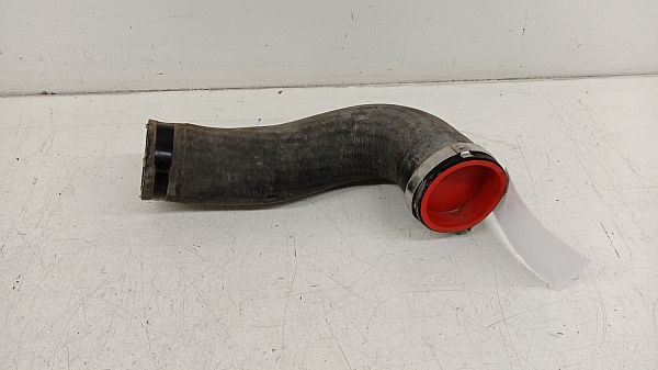 1K0-145-832-AA : Intercooler hose and turbo / Intercooler hose / pipe ...