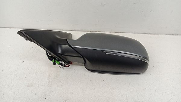 8F0857527 : Sidespejl - Autoparts24