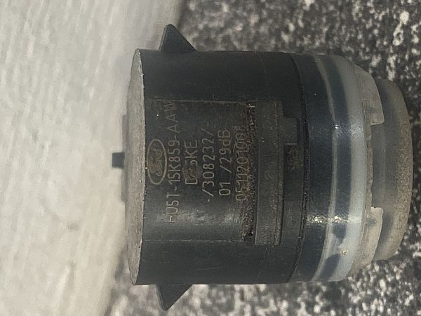 H1BT15K859BA : Einparkhilfe Sensor hinten und Einparkhilfe Sensor vorne ...