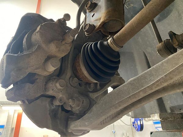 DG9C-3K170-AD : Spindel for - Autoparts24