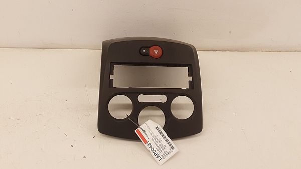 Renault Clio - Frontpaneel radio Clio | Autoparts24