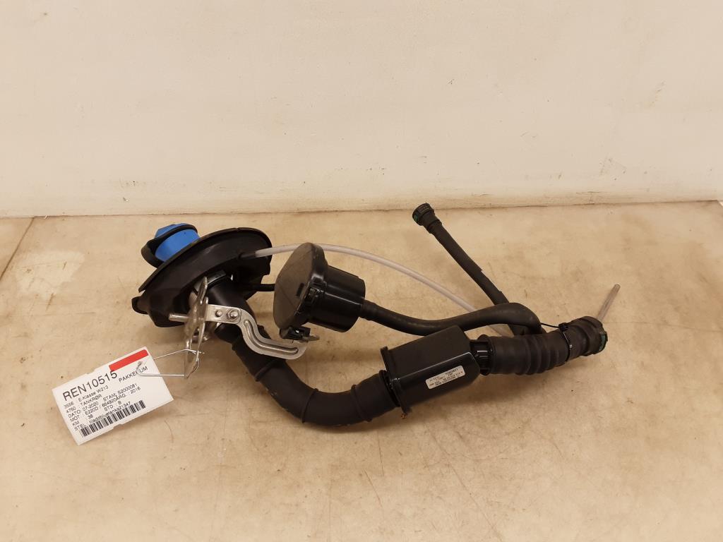 Bocchette Di Riempimento Originali Mercedes-Benz Classe E (W213) 2016