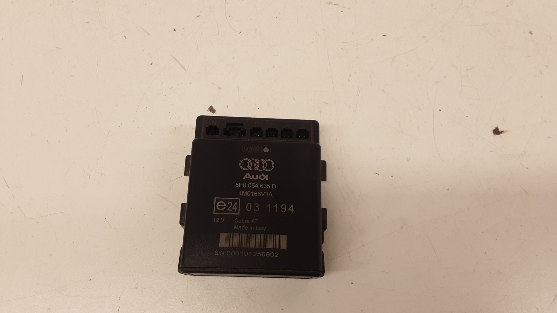 8E0054635D: Einparkhilfe Sensor hinten, Diverse elek.Teile, Steuergerät ...