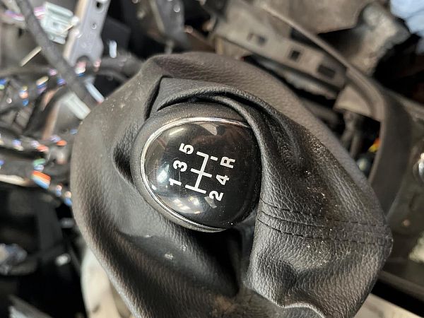 Brugt Ford Fiesta - gearknop | Autoparts24