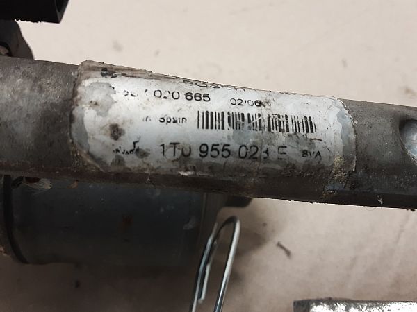 1T0-998-021-B : Viskertræk og Viskermotor - for - Autoparts24