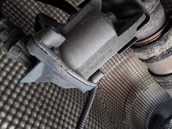 147253272R : EGR Klep / EGR ventiel en Uitlaatpijp - Autoparts24