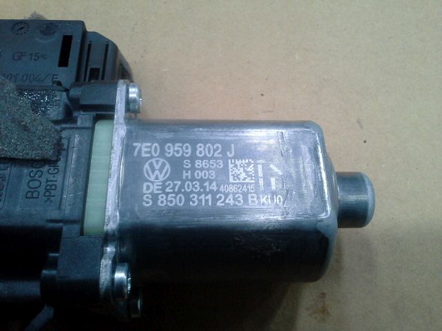 7E0959802J : Fensterhebermotor - Autoparts24