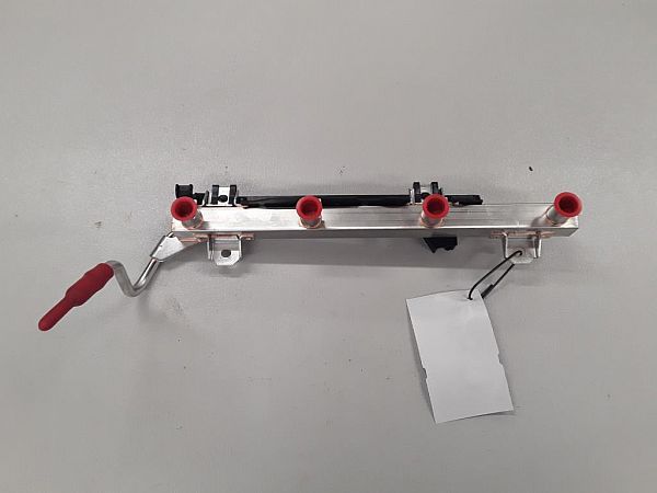 7-530-420 : Dyserør og Rail bro / indsprøjtningsdyserør - Autoparts24