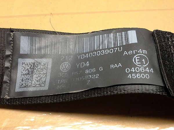 VW Passat - Veiligheidsgordels, achter Passat | Autoparts24
