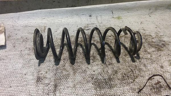 5Q0-511-115-BA : Spiralfeder hinten - Autoparts24