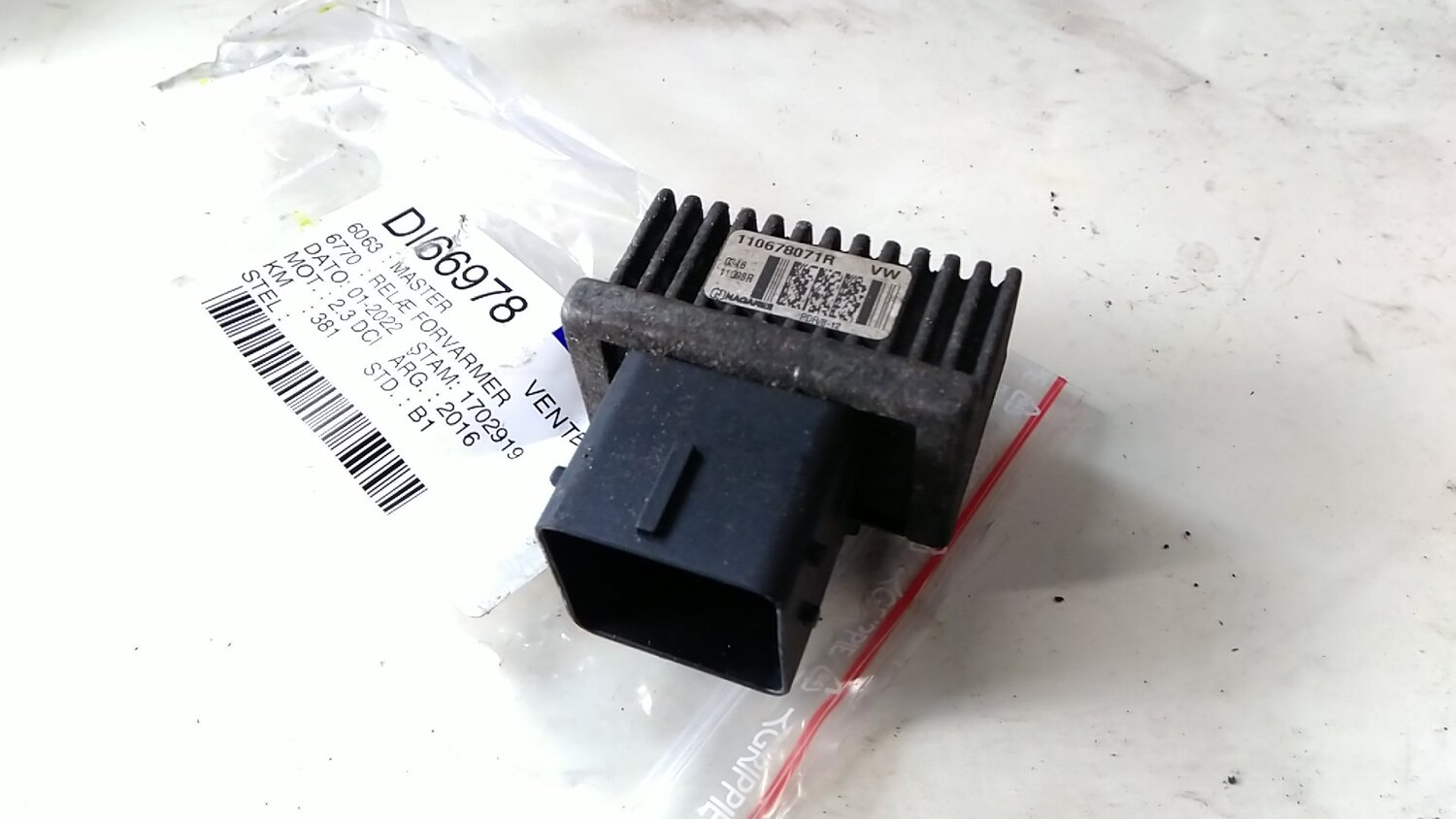 Relè ORIGINALE RENAULT MASTER III piattaforma/telaio (EV, HV, UV) 2016