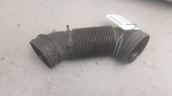 1K0129684 : Ansaugschlauch und Luftfilter - Autoparts24