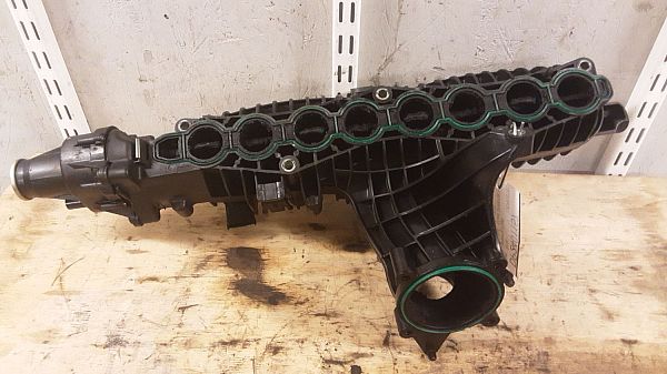 31431955 : Inlaatspruitstuk - Autoparts24