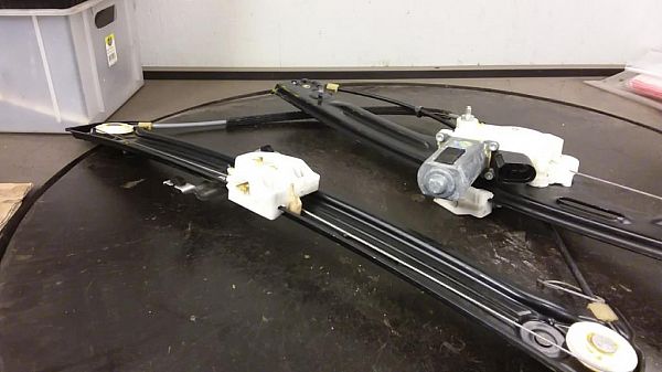 7267692 : Portierruitmotor - Autoparts24