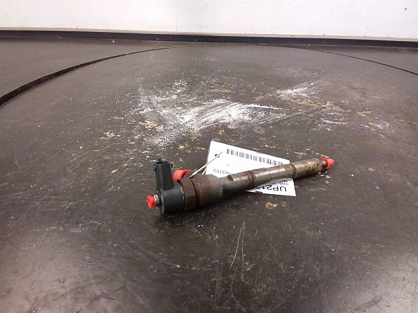 0445110423 : Verstuiver / Injector - Autoparts24