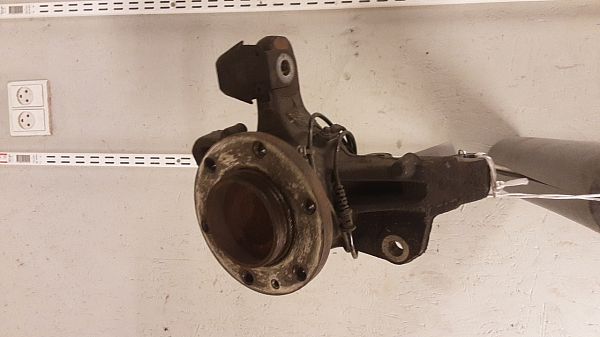 A9063302420 : Asschenkel / Wielnaaf voor - Autoparts24