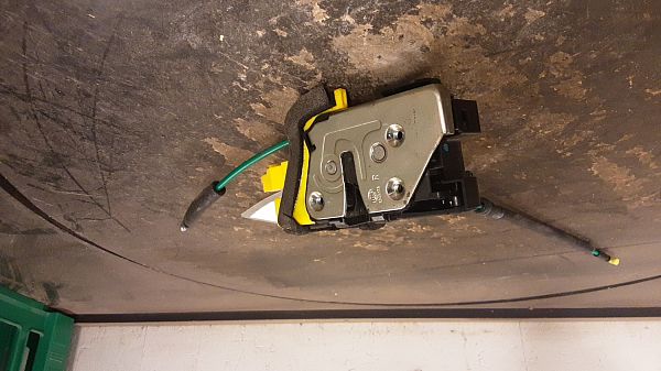 81230A-6000 : Zentralverriegelung und Türschloss - Autoparts24