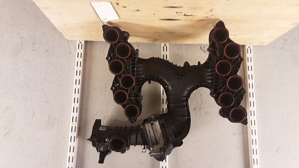 059129711 : Manifold inlet - Autoparts24