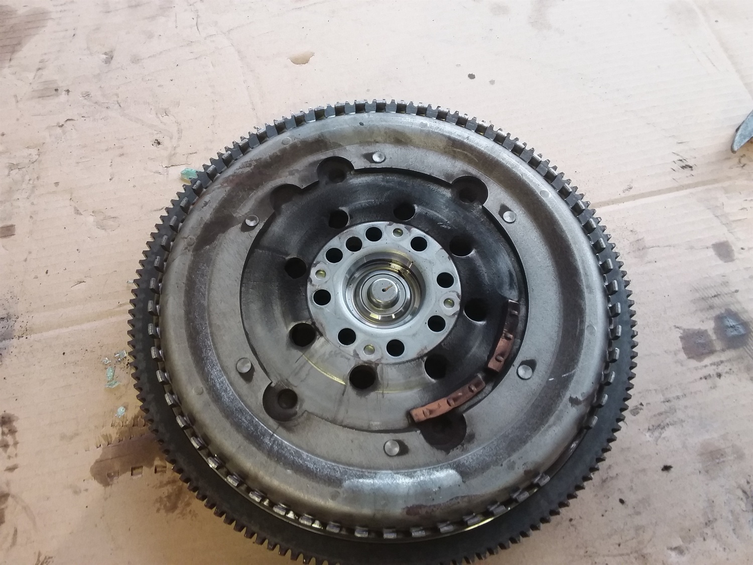 Mercedes-Benz VITO / MIXTO Box (W639) Svinghjul A 646 030 08 05