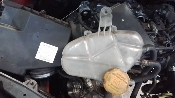 1682640880 : Ekspansionsbeholder - Autoparts24
