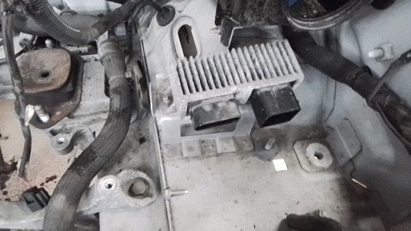 110673774R : Relais Vorglüh und Diverse Relais - Autoparts24