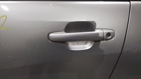 69211-42010 : Handgreep / deurgreep achterklep - Autoparts24