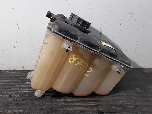 Jaguar XE - Expansievat / Koelvloeistof Reservoir XE | Autoparts24