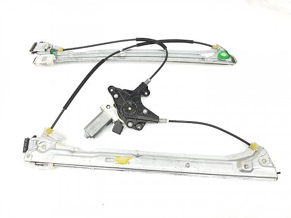 Brugt Mercedes-Benz Viano - ruderegulator | Autoparts24