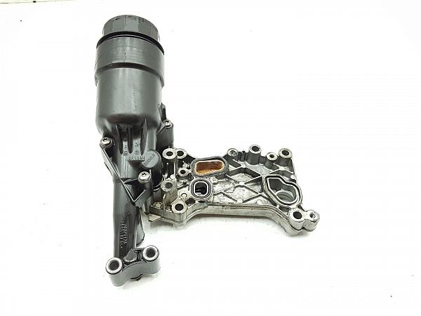 Brugt Mercedes-Benz E-class - oliefilter - konsol | Autoparts24