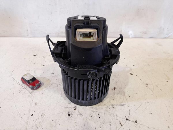 5P3730000 : Blæsermodstand / Varmeblæser - Autoparts24