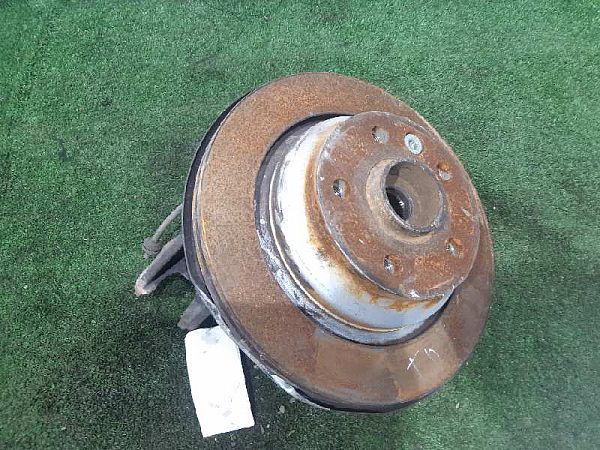 7L0505312B : Bærearm bag og Spindel - bag - Autoparts24