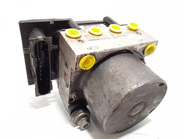 Renault Master - ABS pomp Master | Autoparts24