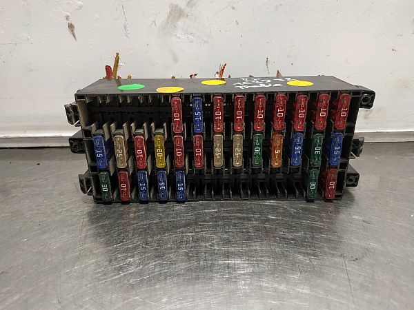 Renault Trafic - Bezpieczniki / Skrzynka bezpieczników Trafic | Autoparts24