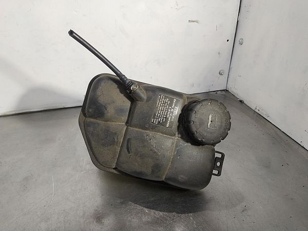 211-500-0049 : Ekspansionsbeholder - Autoparts24