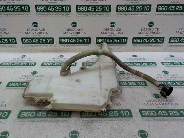 61677238668 : Sprinklerbeholder og Brændstoftank - Autoparts24