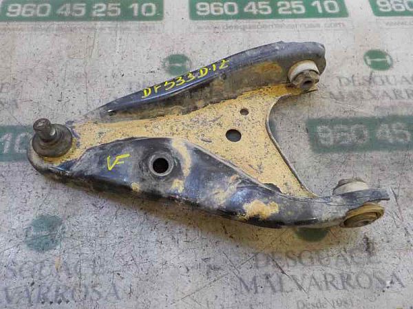 545010294R : Bærearm forrest nederst - Autoparts24