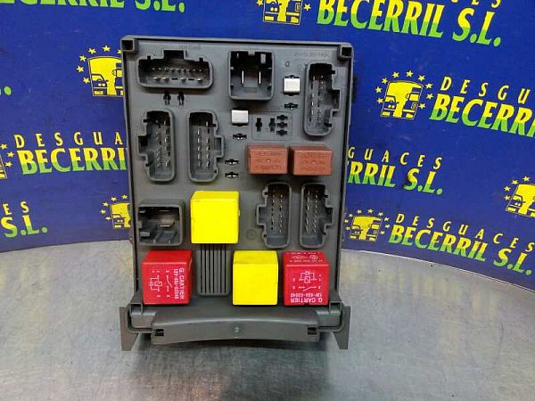Renault Espace Sicherungskasten gebraucht kaufen | Autoparts24