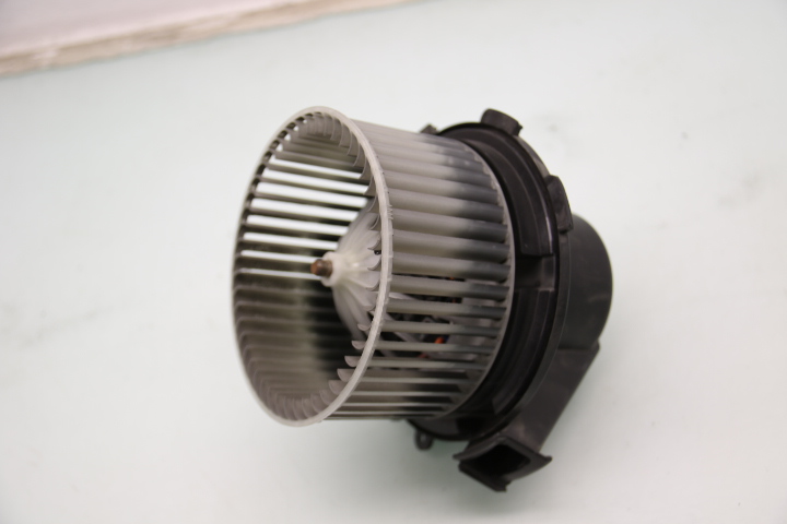 A0008356007 : Motor - kabinevarmer og Blæsermodstand / Varmeblæser ...