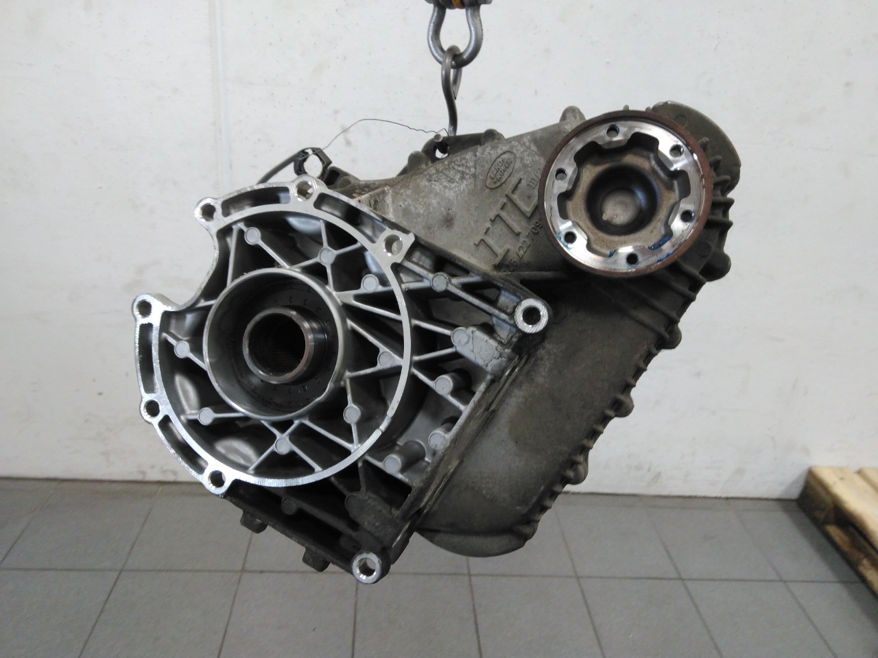 Land Rover DISCOVERY IV (L319) Verteilergetriebe LR008206, LR008206 ...