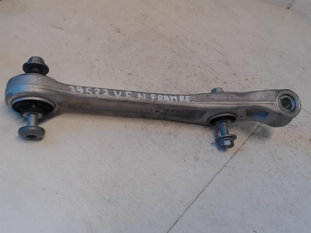 8W0407151C : Bærearm forrest nederst - Autoparts24