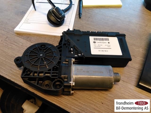 955-624-702-04 : Rudemotor og Rudekabel 2 dørs - Autoparts24