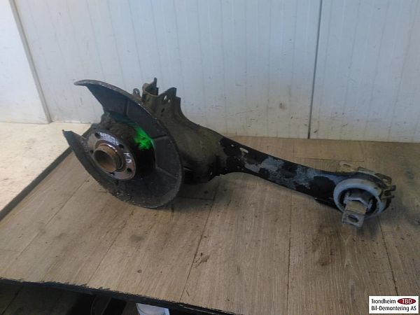 31476188 : Bærearm bag og Spindel - bag - Autoparts24