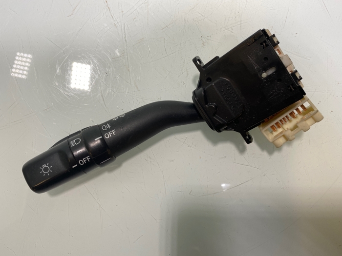 8414026210: Kontakt - blinklys, Lyskontakt, Kontakt - kombi, - Autoparts24