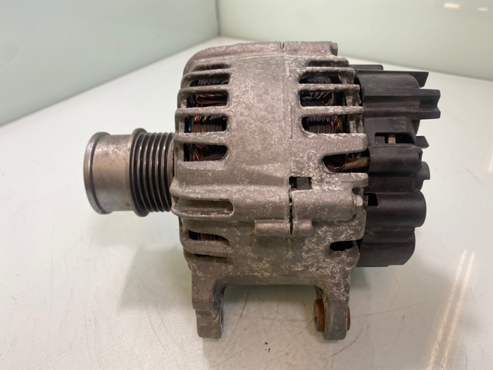 04E903015G : Generator - Autoparts24