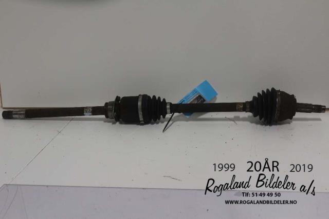 51961296 : Drivaksel for - Autoparts24