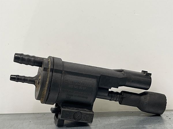 A-000-500-32-01 : Vakuumventil / Trykomformer - Autoparts24